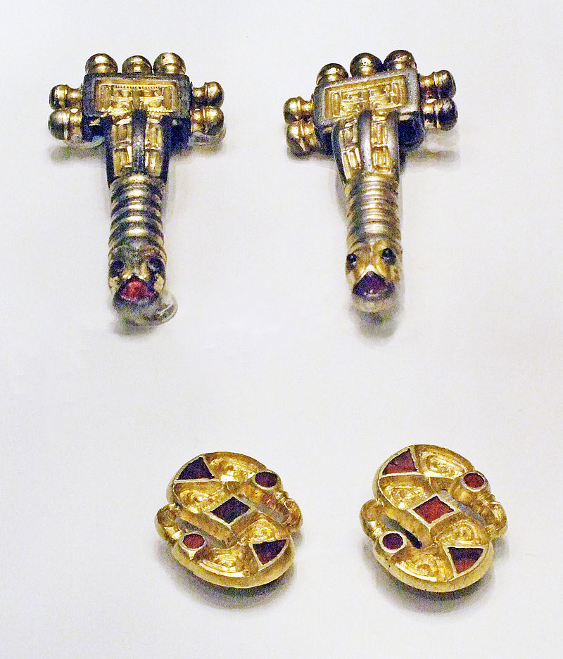 What is a “fara”? | A Queen's Cup